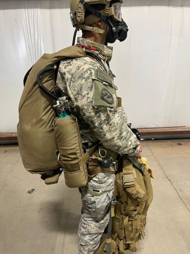 Con la participación del Grupo de Operaciones Especiales, la compañía ...