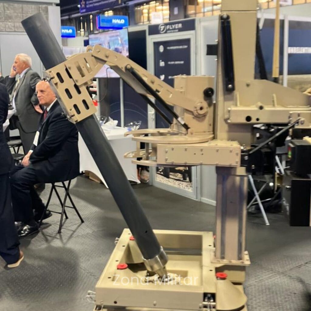 ZM en AUSA 2023 - Flyer Defense presenta a su "Bestia" como solución C-UAS