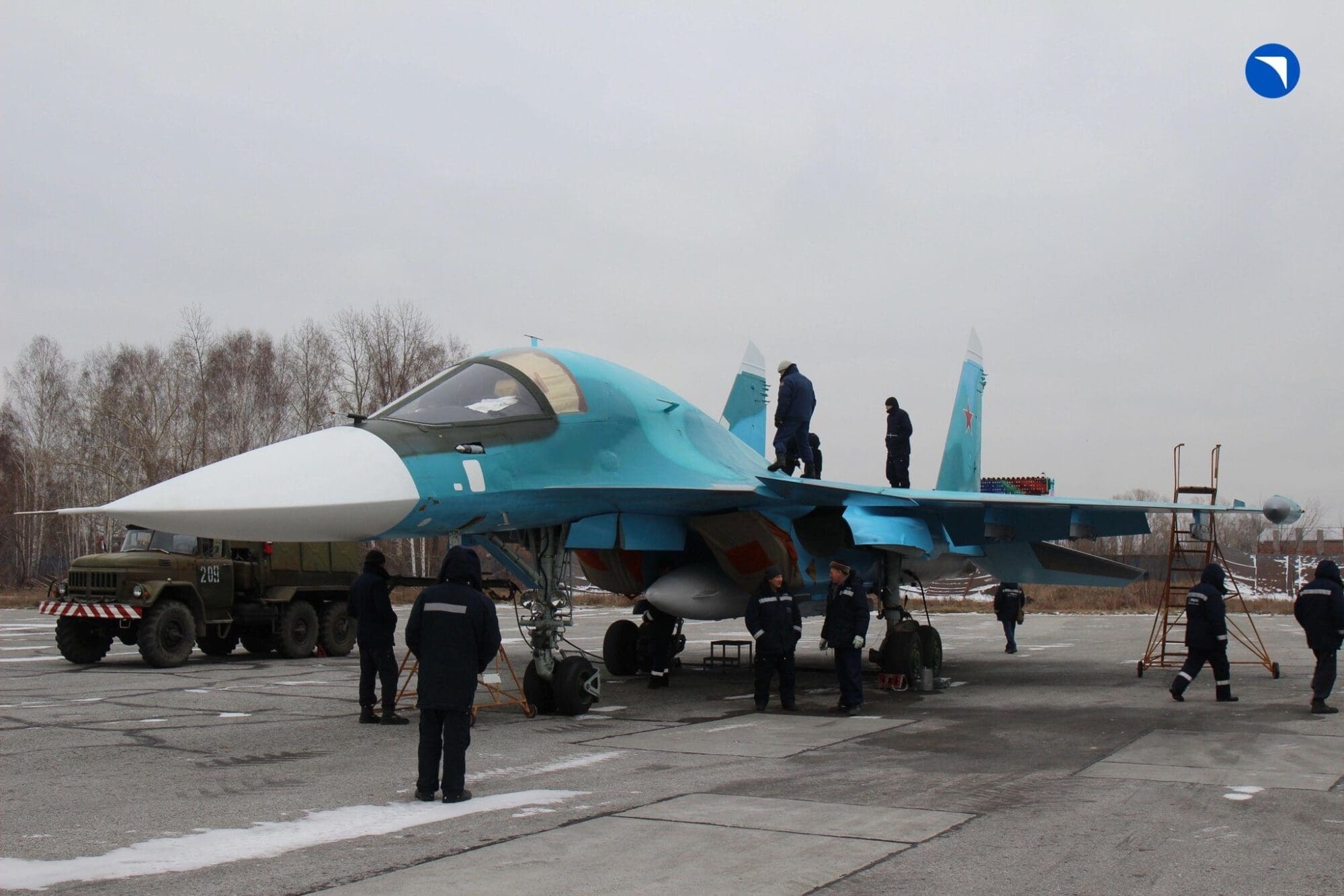 Las Fuerzas Aeroespaciales Rusas recibieron un nuevo lote de cazabombarderos Sukhoi Su-34