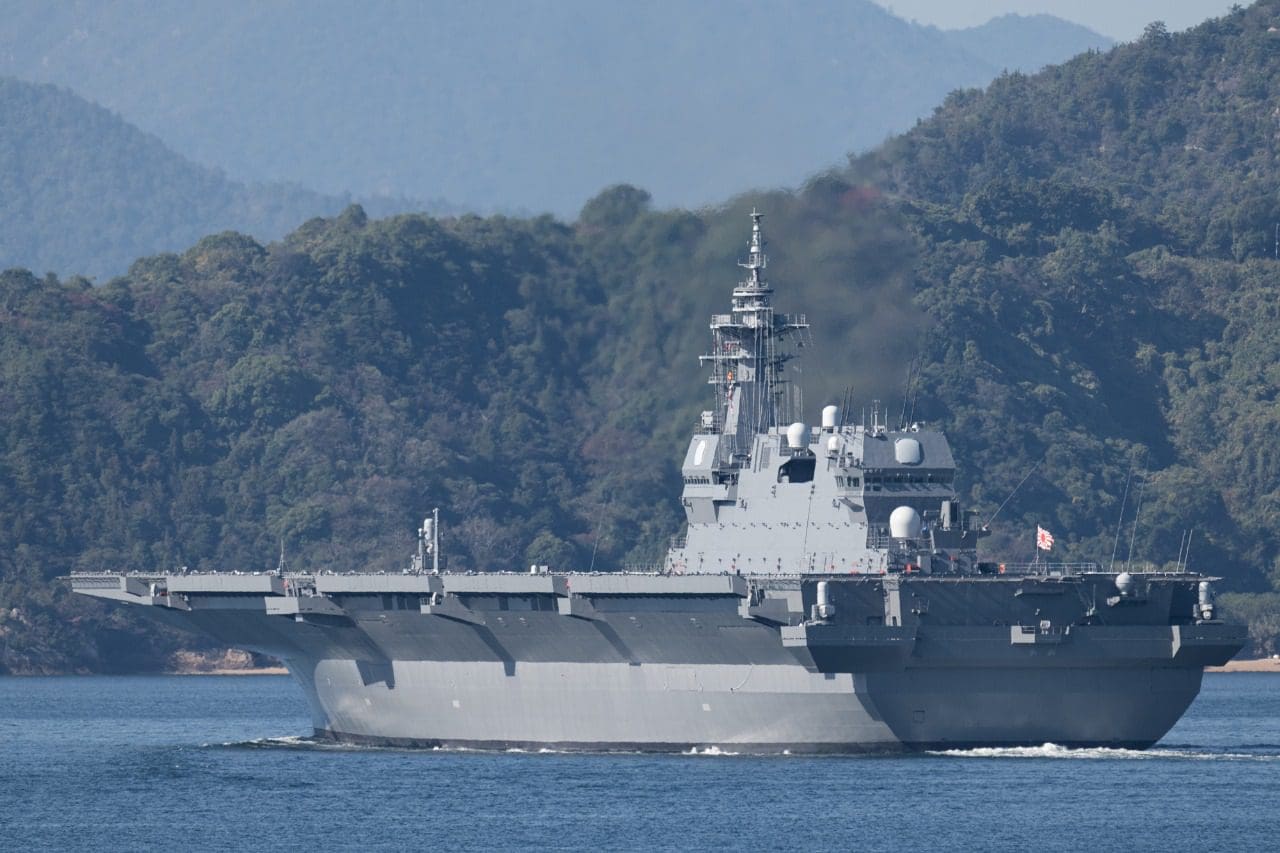 El portahelicópteros Kaga de la Fuerza Marítima de Autodefensa de Japón ...