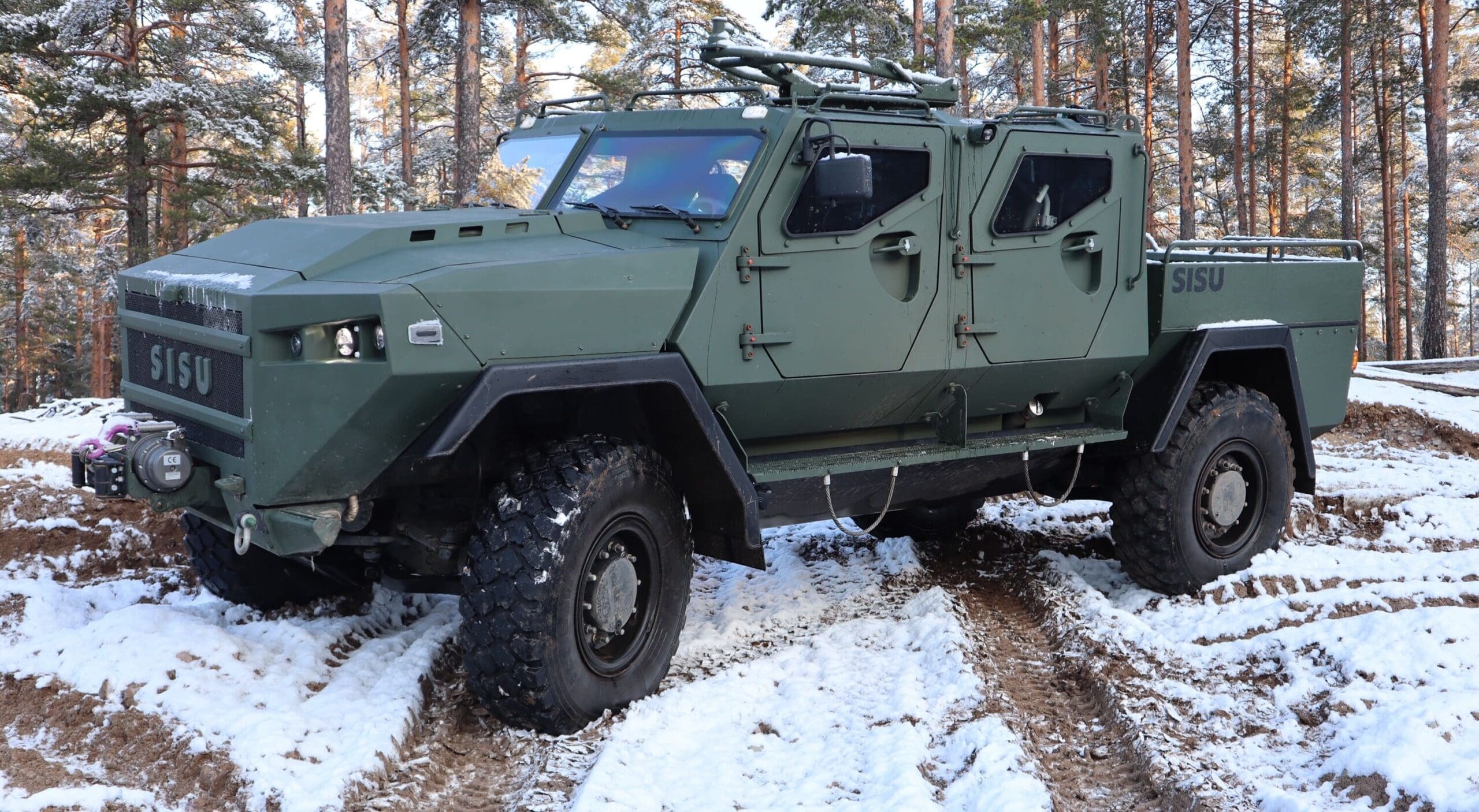 Las Fuerzas de Defensa de Finlandia comprarán vehículos blindados todoterreno Sisu GTP 4x4
