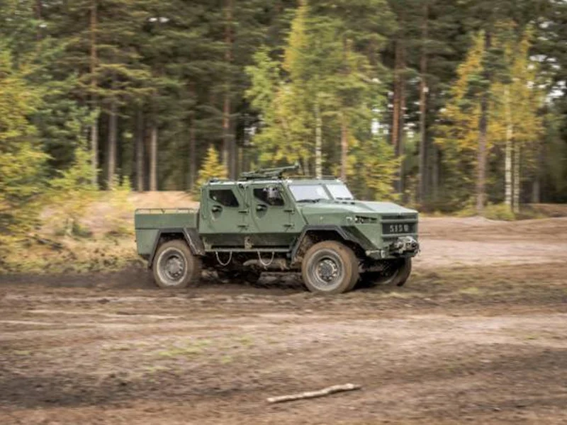 Las Fuerzas de Defensa de Finlandia comprarán vehículos blindados todoterreno Sisu GTP 4x4