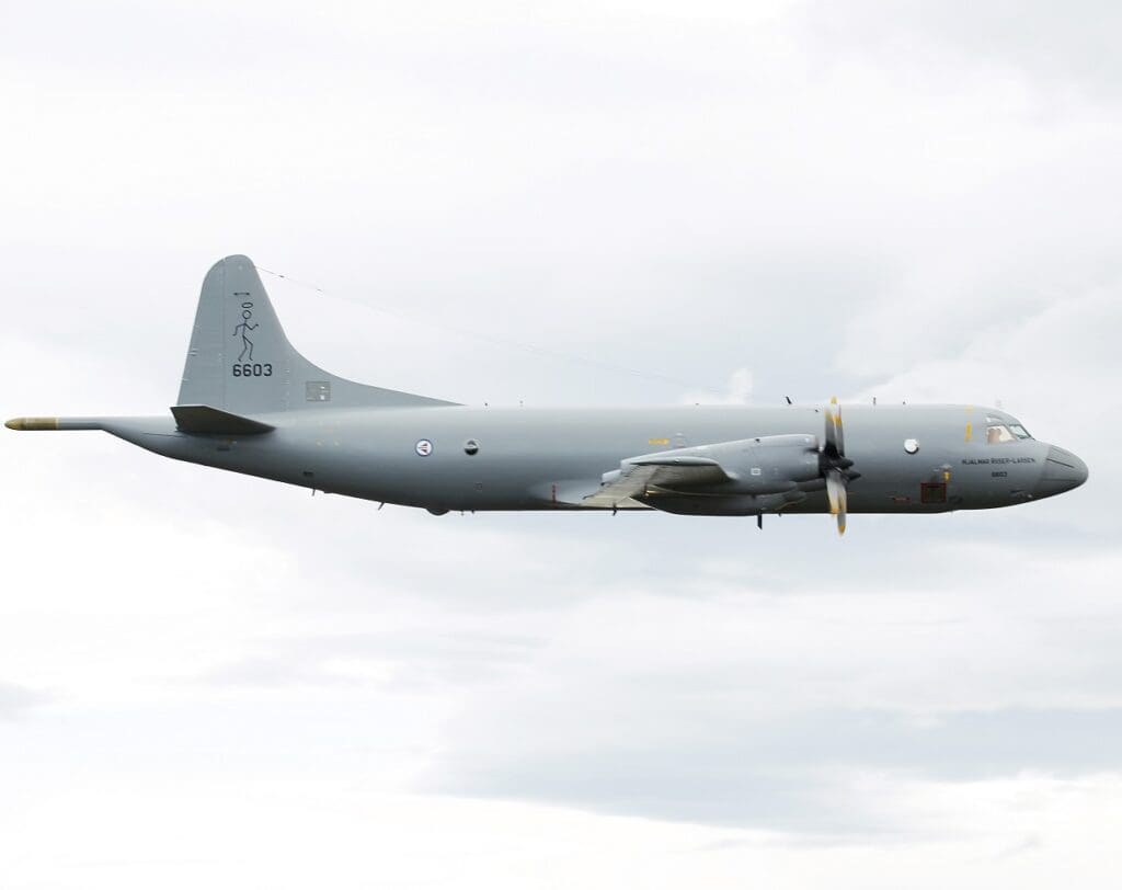 Detalles adicionales sobre la compra de los aviones de exploración P-3N/C Orion para la Armada ...