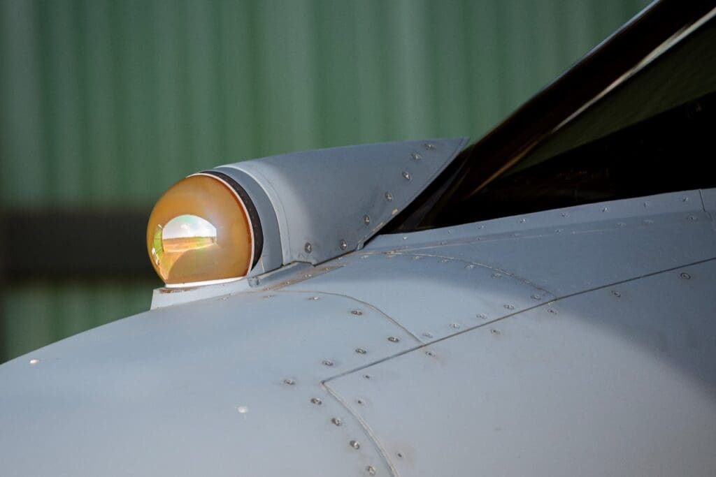 The Brazilian Air Force conducts trials with the ISRT system of its F ...