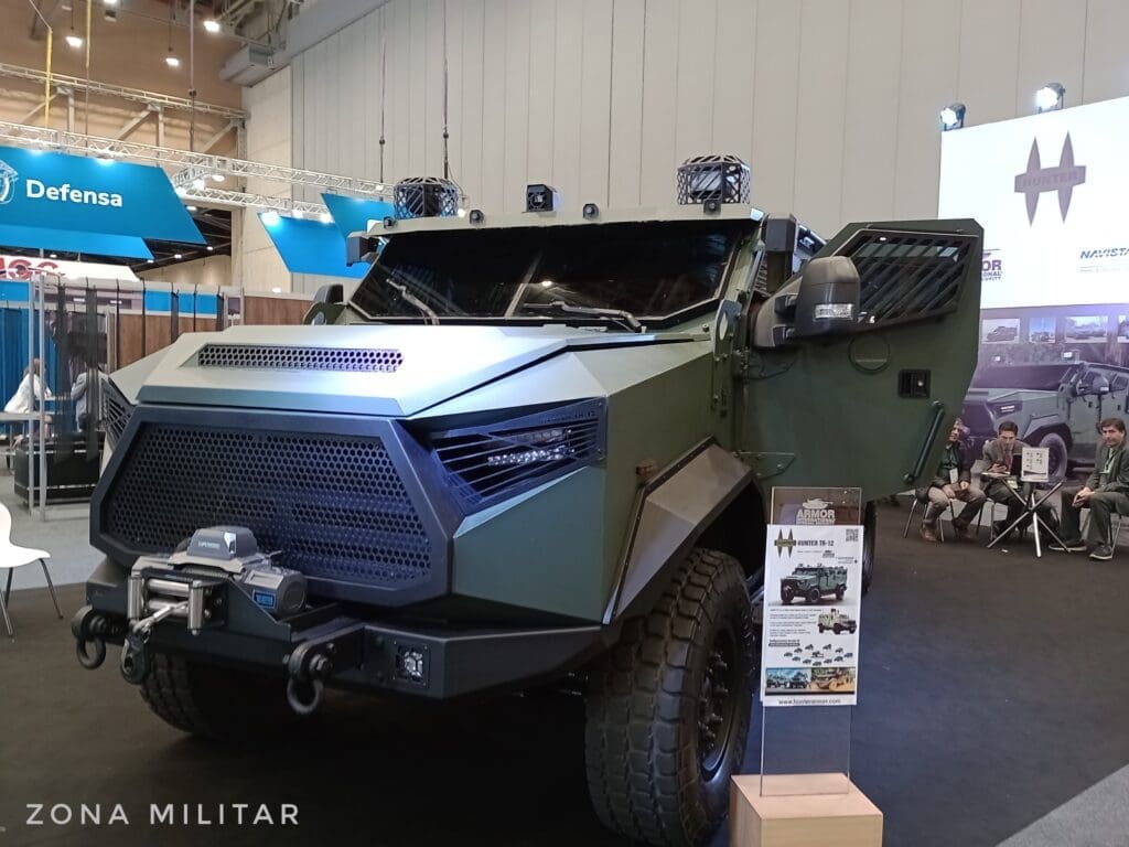 Galeria - Conociendo al vehículo blindado 4×4 Hunter TR 12 diseñado y fabricado en Colombia