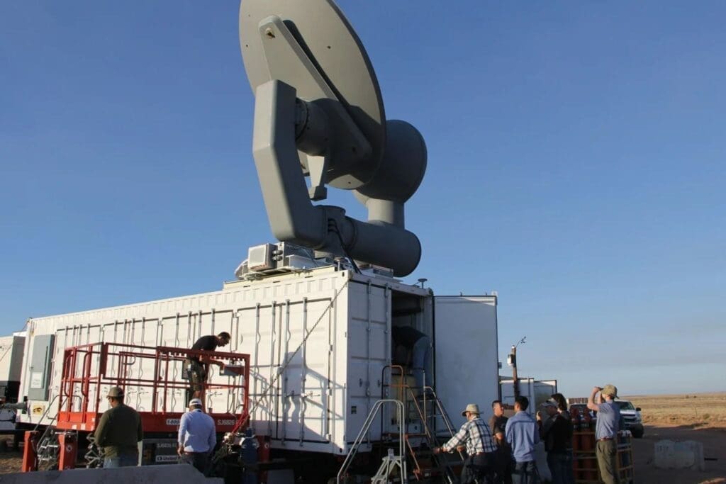 La Fuerza Aérea de EE.UU. y Raytheon prueban con éxito su nueva arma de ...