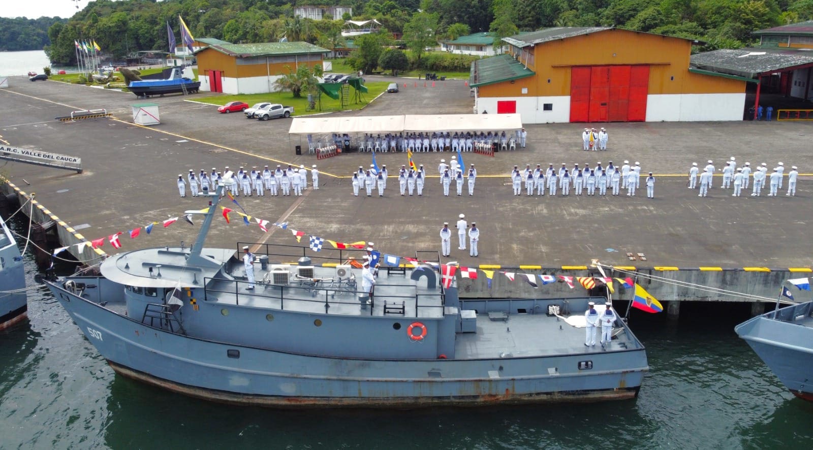 Leaving behind an important legacy of service, the Colombian Navy ...