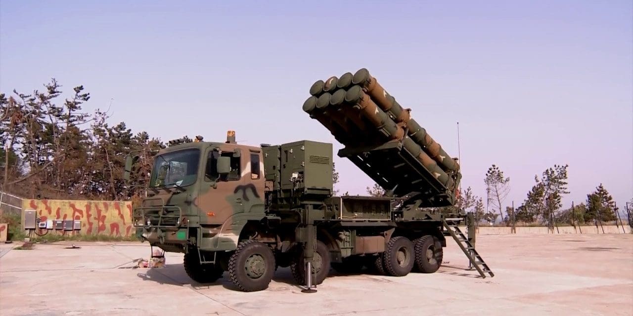 Arabia Saudita compra diez sistemas de defensa aérea KM-SAM Block II a Corea del Sur.