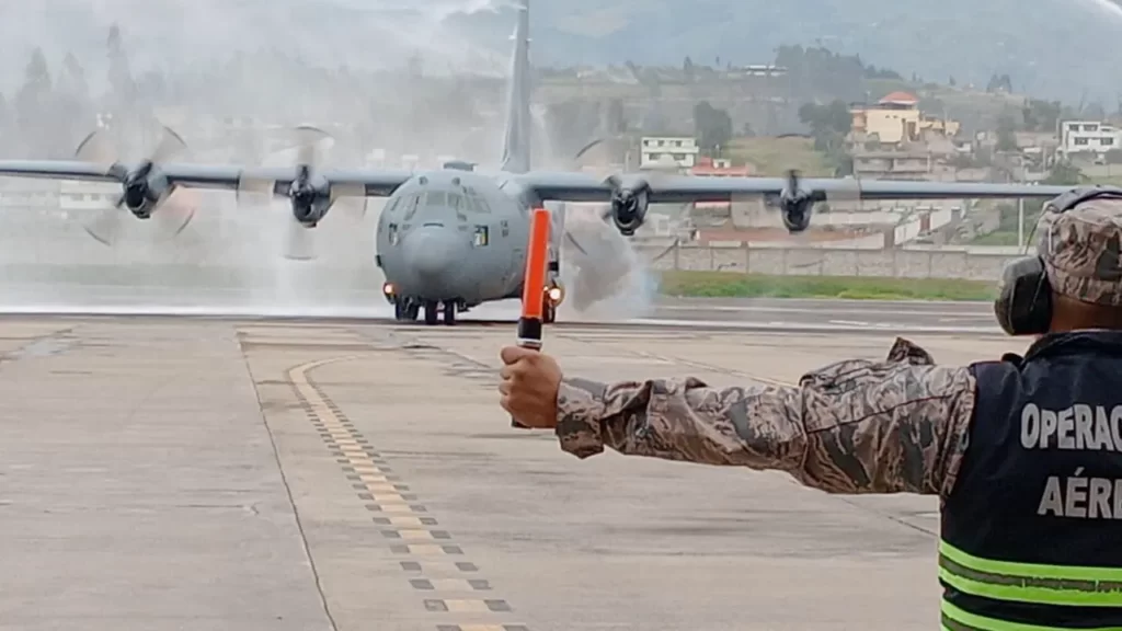 The Ecuadorian Air Force received a new C-130H Hercules transport aircraft transferred by the US