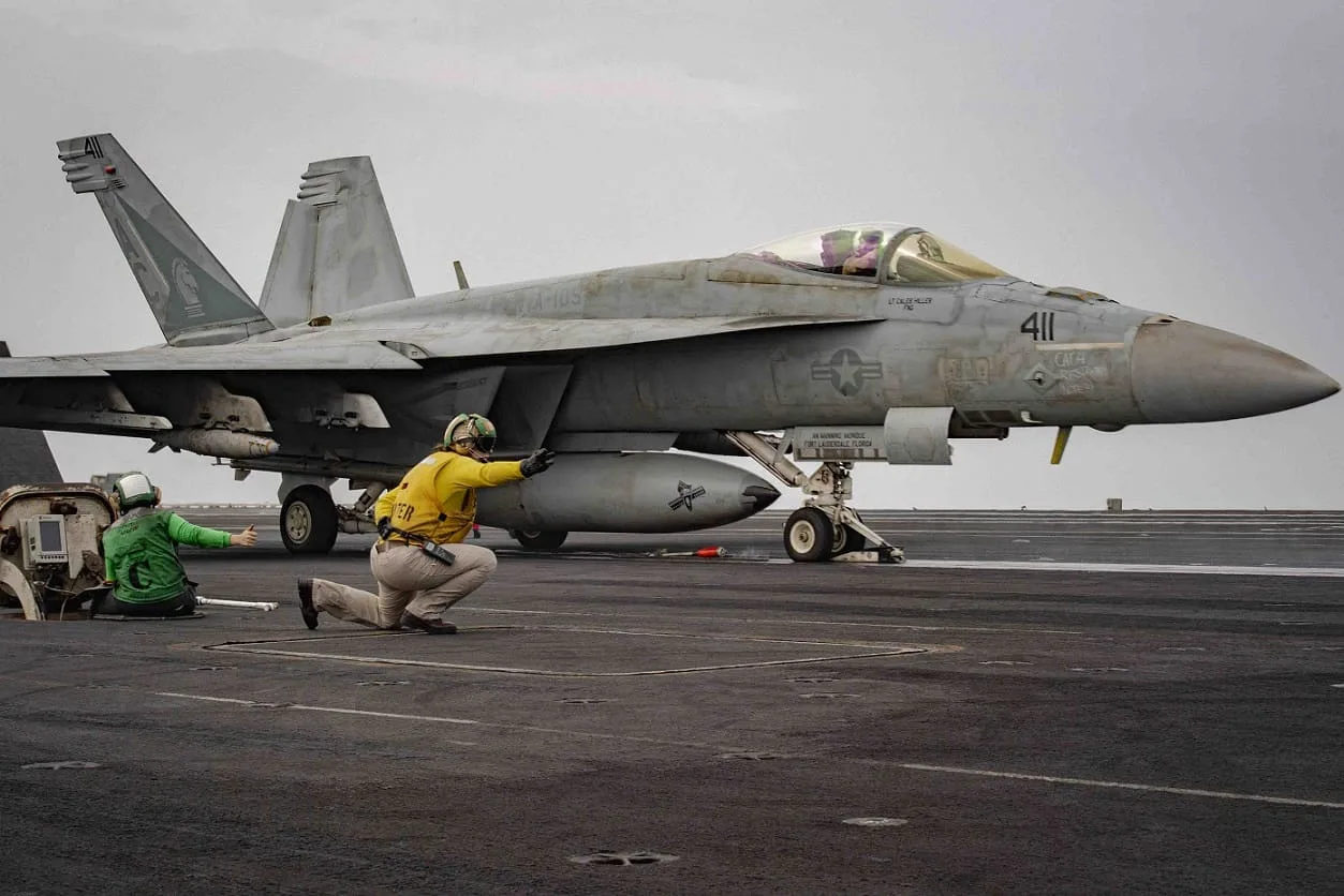 The U.S. Navy has its first female Super Hornet pilot to achieve an air ...