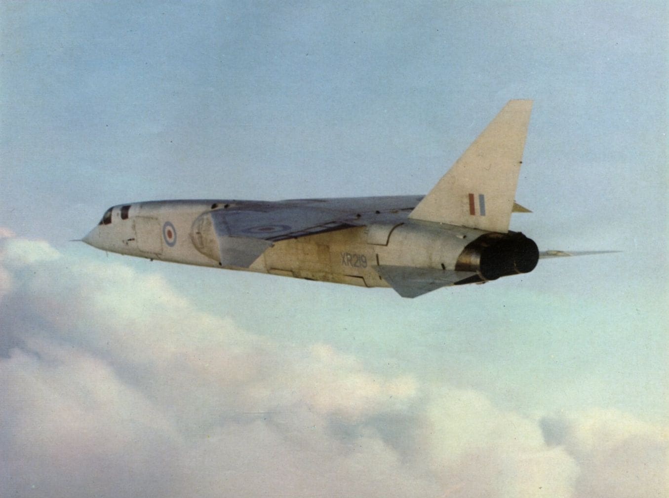 Una Historia de exitoso fracaso II: BAC Tactical Strike Reconnaissance ...