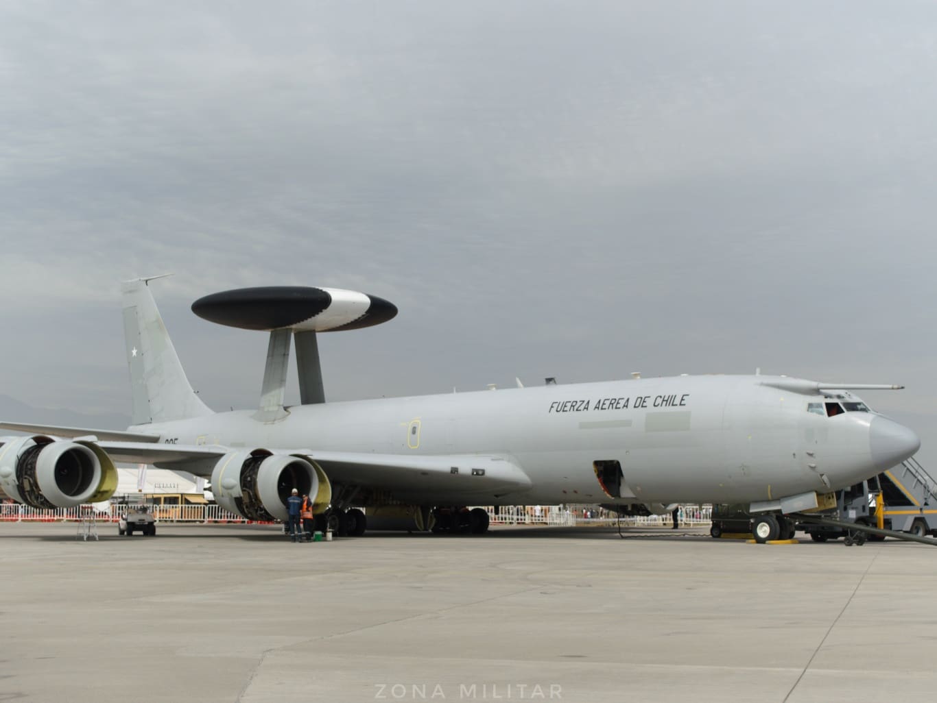 ZM en FIDAE - El AWACS E-3 Sentry "905" de la Fuerza Aérea de Chile al ...