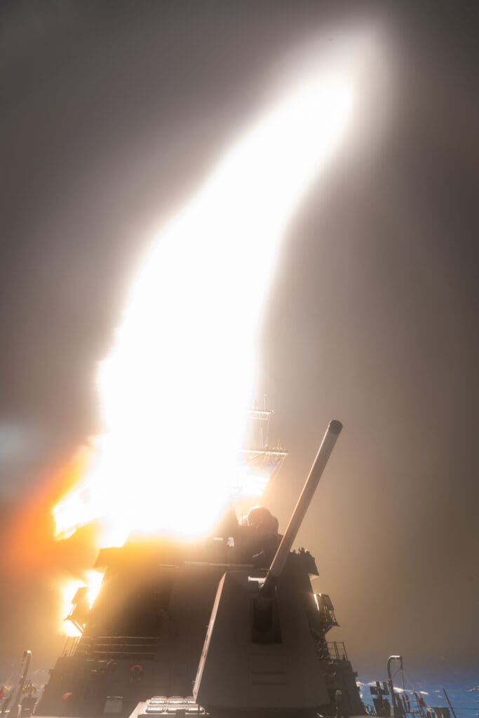 The U.S. Navy and the U.S. Missile Agency successfully conducted an ...