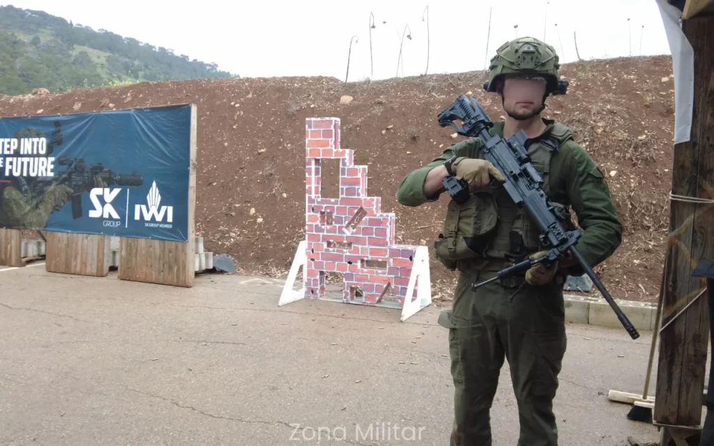 Coverage - Israel Weapon Industry presents the revolutionary precision ...