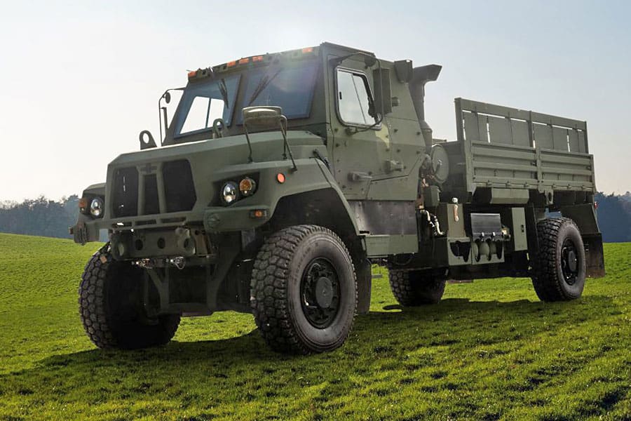 El Ejército de EE.UU. ordena la compra de más camiones Oshkosh FMTV A2