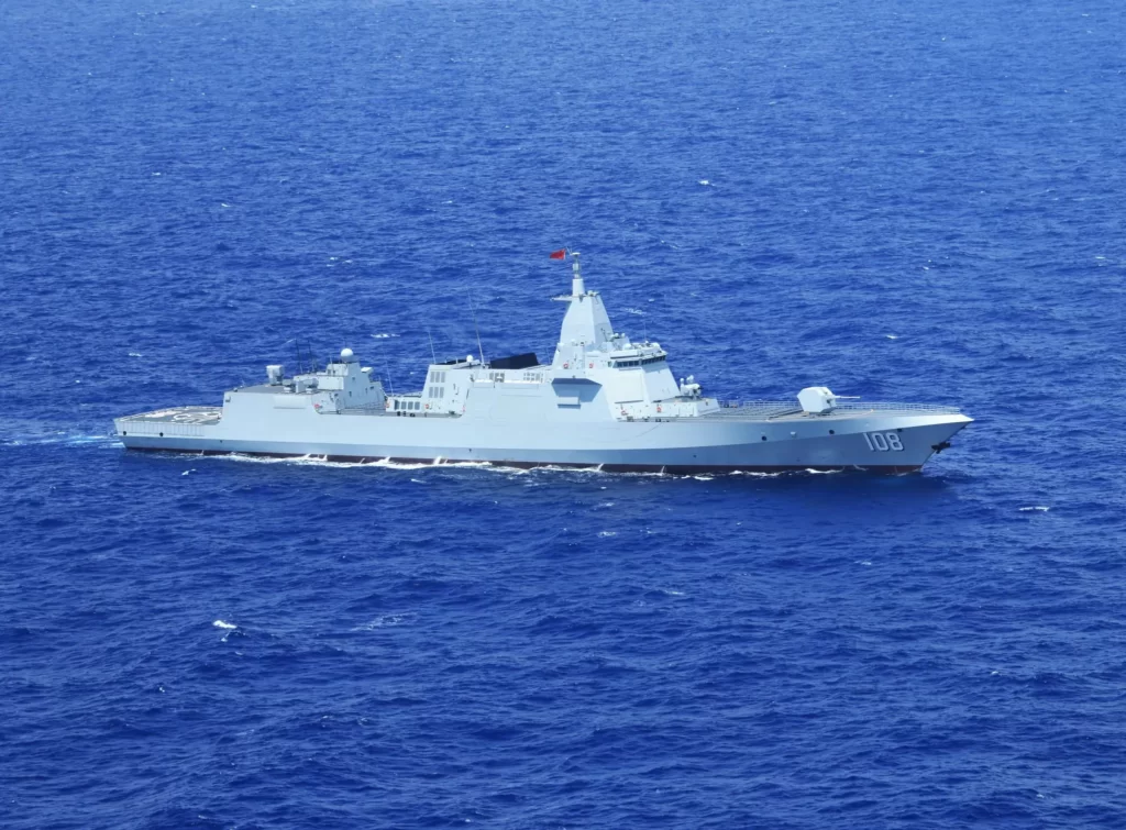 The Dalian Shipyard launches the tenth Type 055 missile destroyer for the Chinese Navy