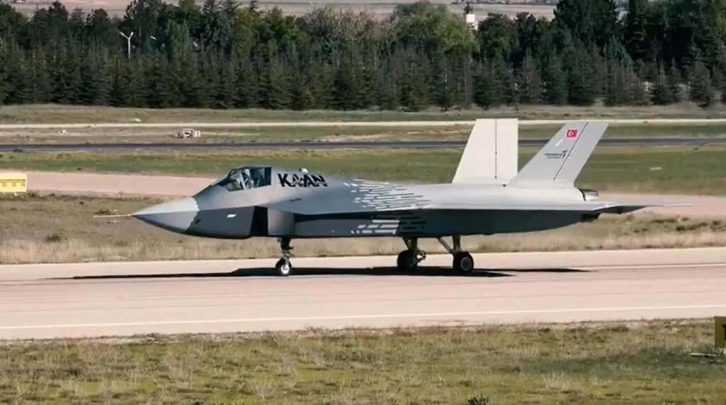 The second flight of the new stealth fighter TAI KAAN of the Turkish ...