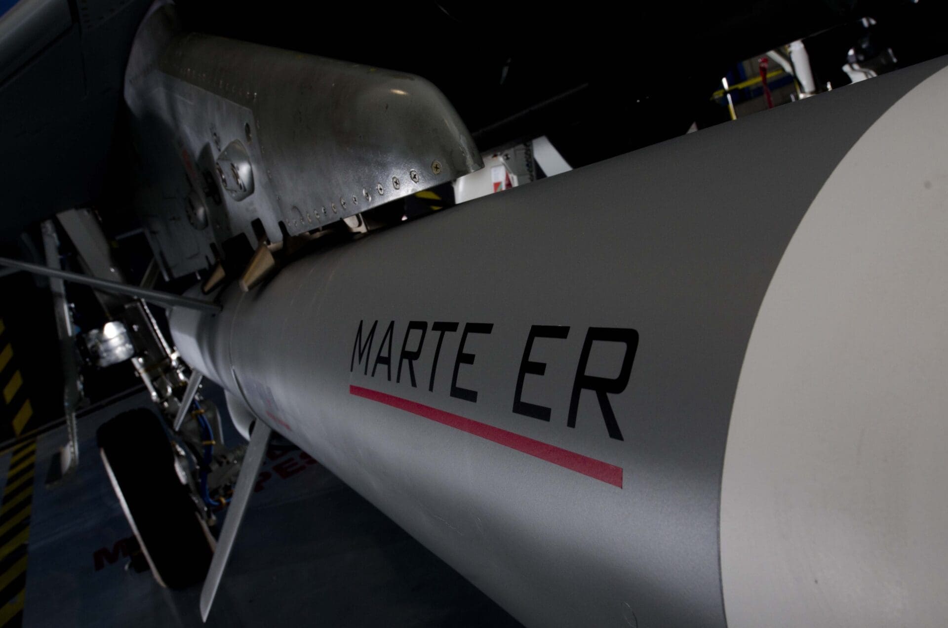 MBDA equipará a los nuevos H215M de la Armada de Rumania con el nuevo misil antibuque MARTE ER