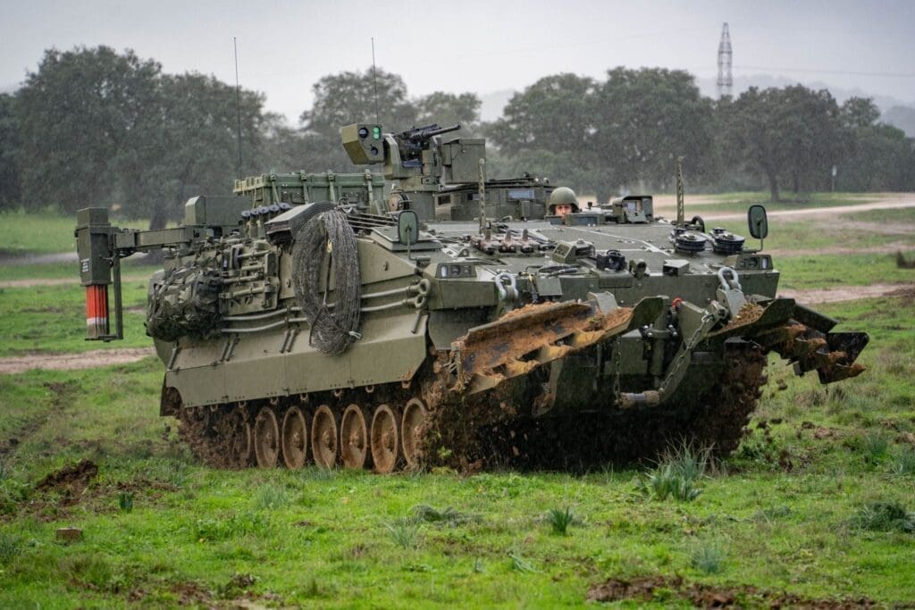 El Ejército Español recibió nuevos vehículos VCZ Castor fabricados por ...