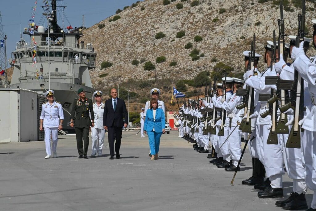 La Armada de Grecia incorporá un buque multipropósito para el apoyo a operaciones especiales