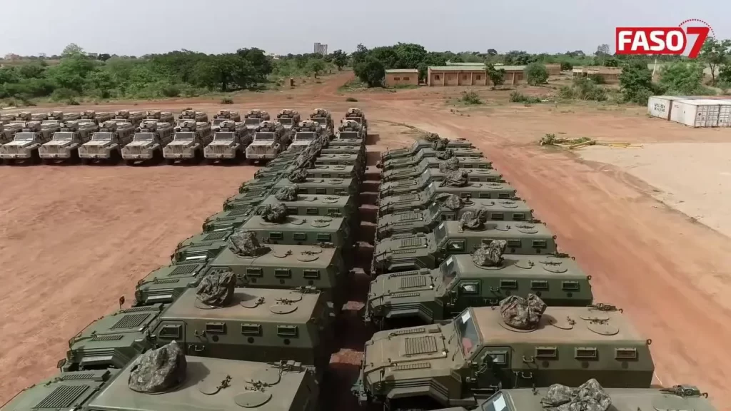 China delivers new 4x4 CS/VP14 and VP11 armored vehicles to the Armed ...