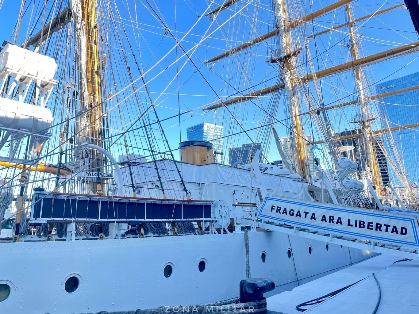 Galería - Recorrido por los buques de la Armada Argentina abiertos al público en el Apostadero ...