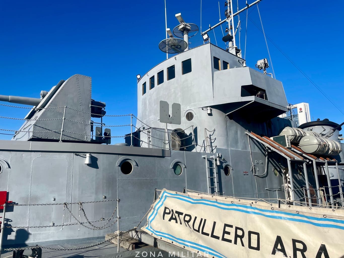 Galería - Recorrido por los buques de la Armada Argentina abiertos al público en el Apostadero ...
