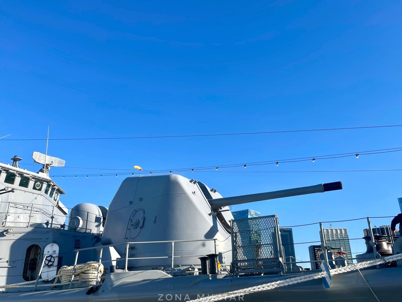 Galería - Recorrido por los buques de la Armada Argentina abiertos al público en el Apostadero ...