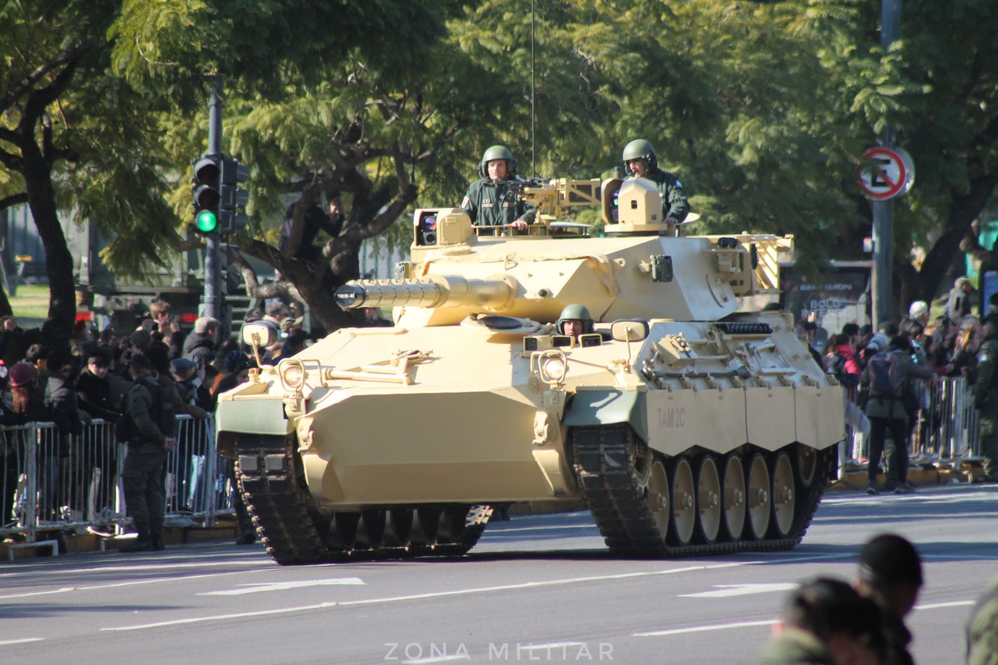 El Ejército Argentino proyecta contar con diez tanques modernizados TAM ...