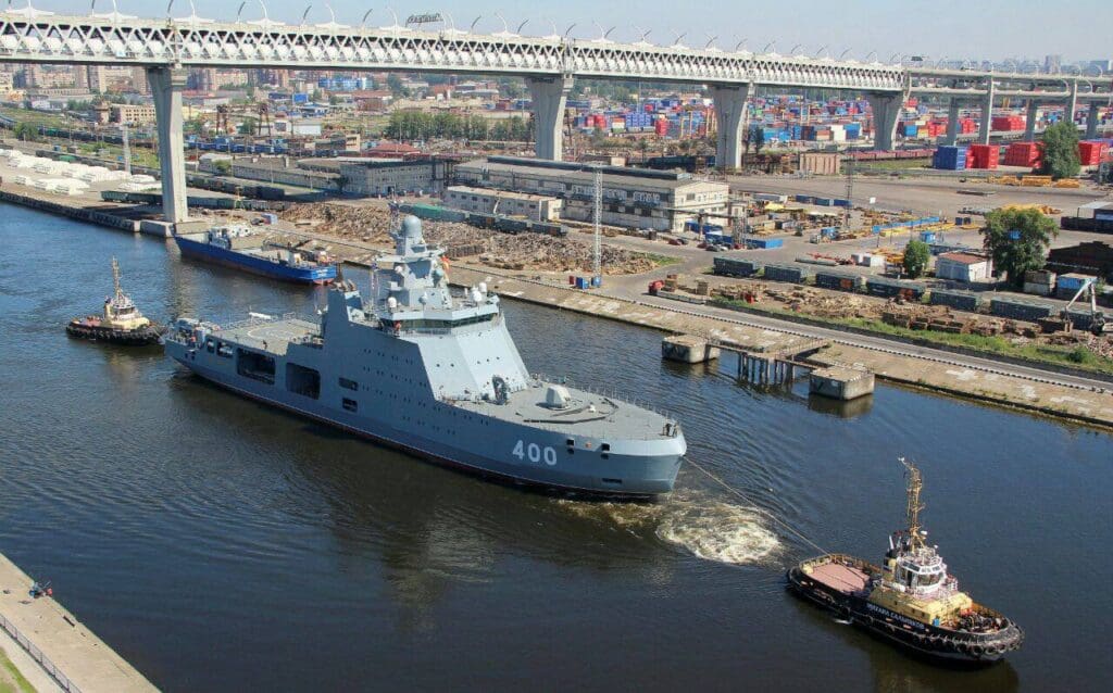 Avanzan las pruebas del nuevo rompehielos Proyecto 23550 de la Armada ...