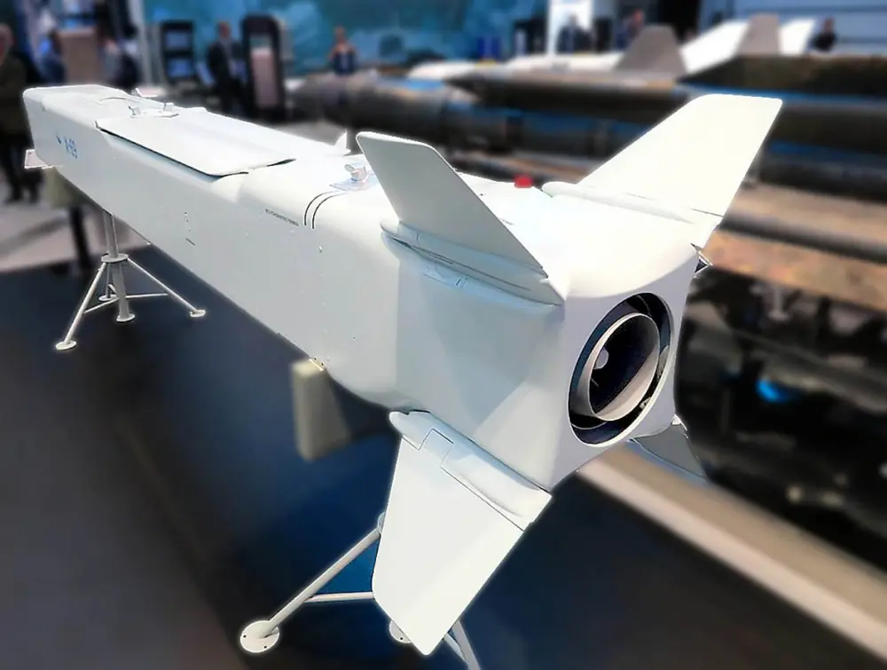 The Russian Aerospace Forces intensify the use of the new stealth missiles Kh-69 against targets ...