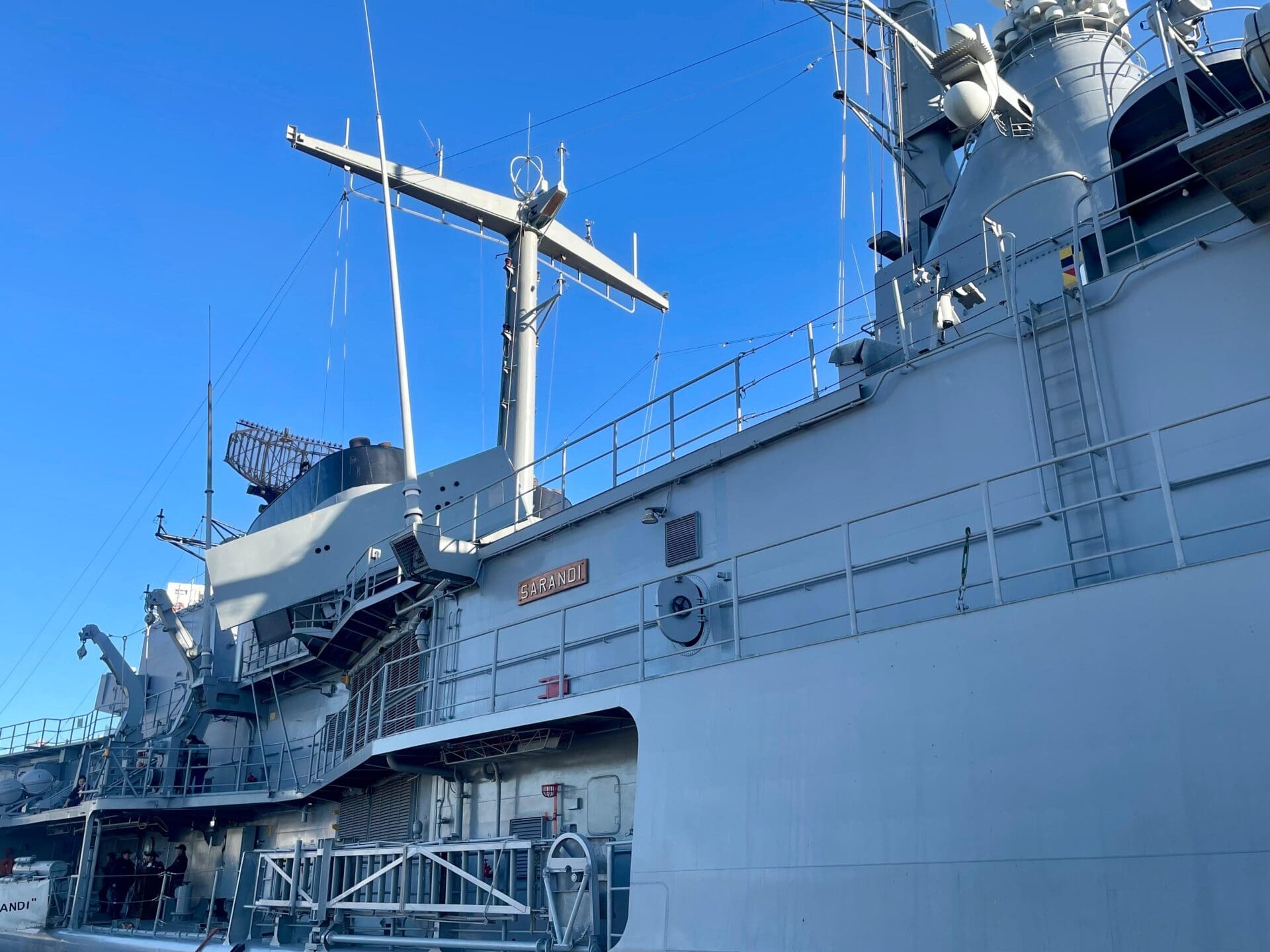 Galería - Recorrido por los buques de la Armada Argentina abiertos al público en el Apostadero ...