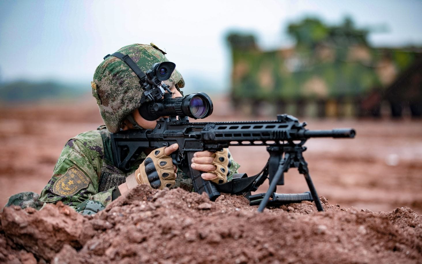 Fuerzas de Operaciones Especiales de Tailandia comienzan a recibir sus nuevos fusiles QBZ-195T ...