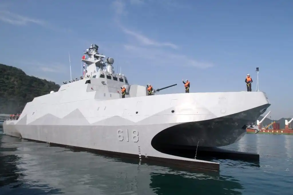 Taiwan Navy frigates and destroyers are equipped with new Phalanx Block ...