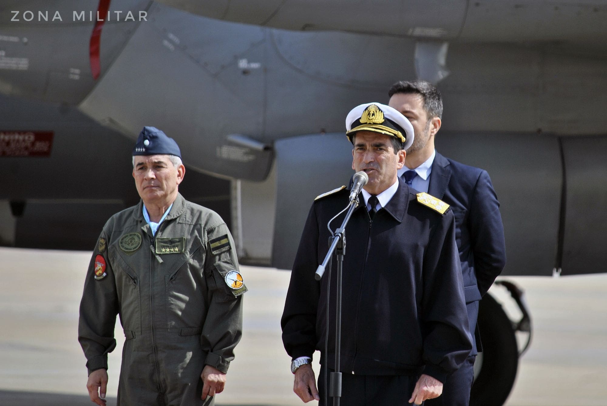Cobertura - La Armada Argentina incorporó oficialmente al primero de sus aviones de patrullaje ...
