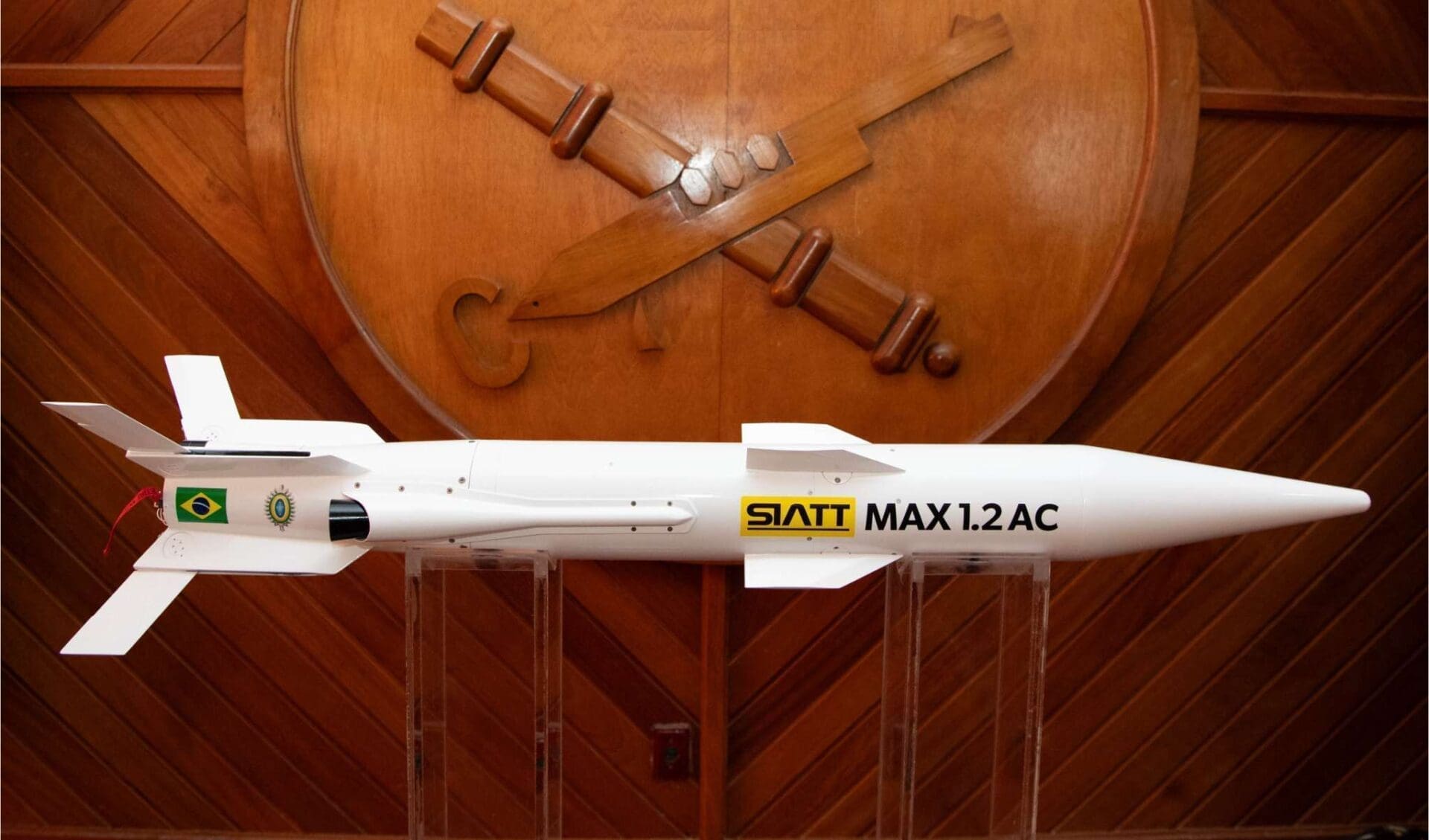 El Ejército Brasileño da luz verde a SIATT para iniciar la producción del nuevo misil antitanque ...