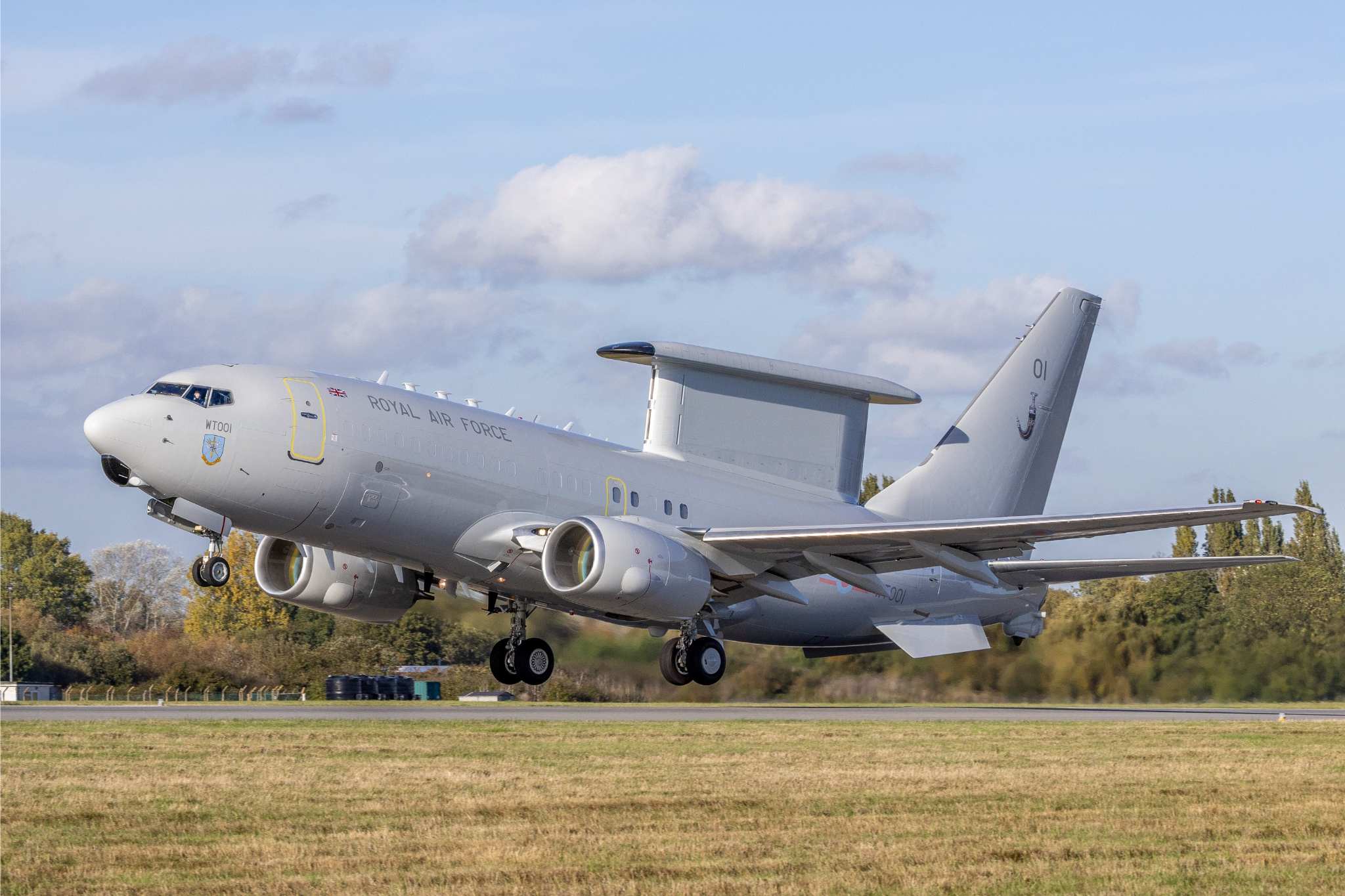 El primero de los nuevos AEW&C E-7 Wedgetail de la Real Fuerza Aérea ...