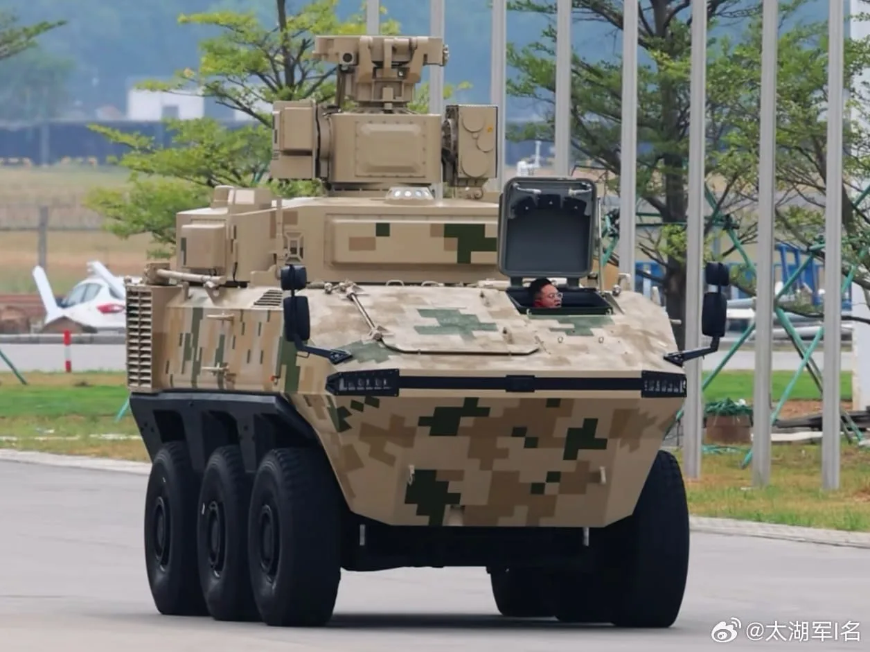 Norinco equipa a uno de sus VCBR 6x6 VN-22 con un sistema de armas de energía dirigida