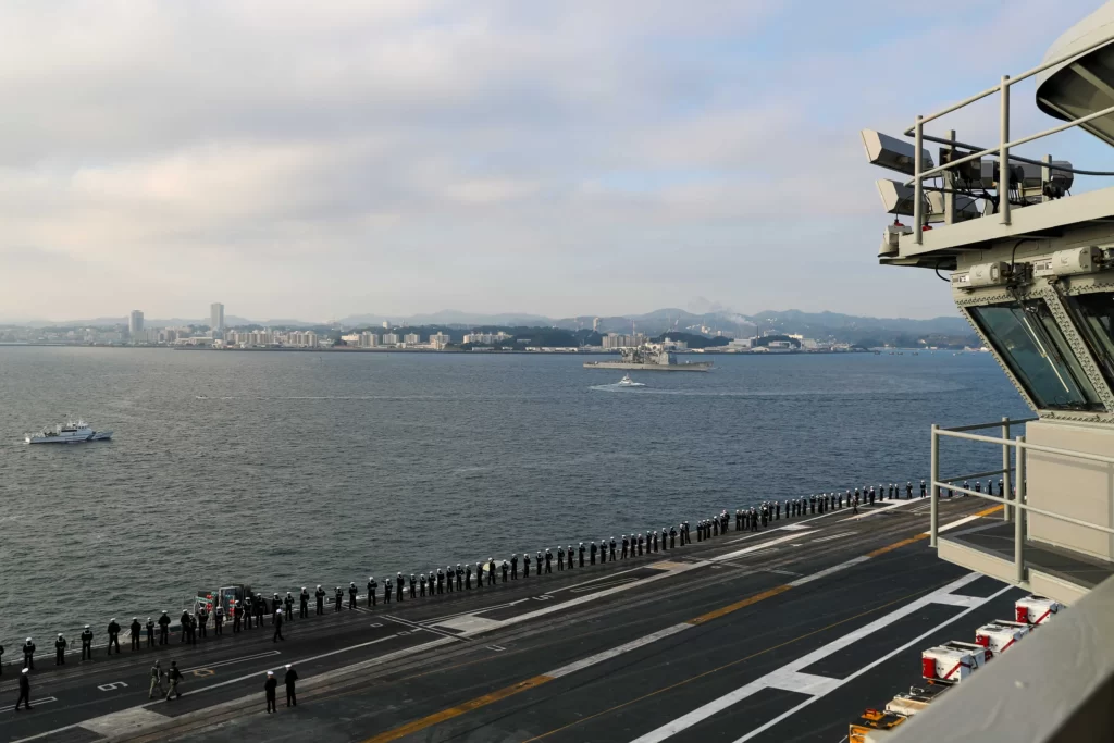 The USS George Washington has finally arrived in Japan to begin its ...