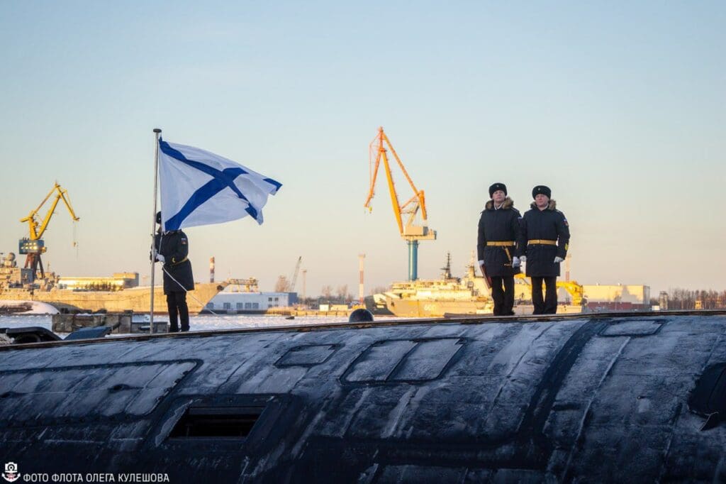 The Northern Fleet of the Russian Navy has commissioned a new Yasen-M ...