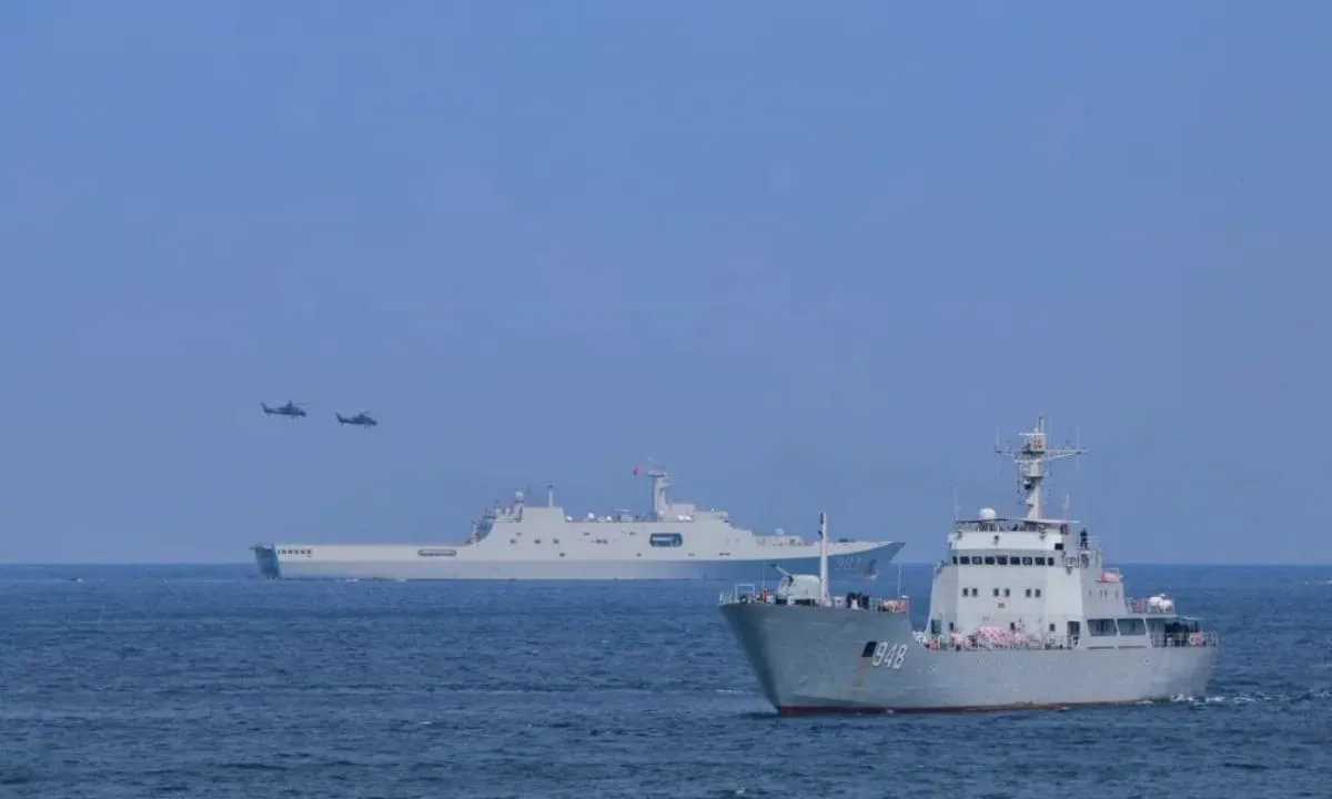 La Armada del Ejército Popular de Liberación realizó ejercicios de desembarco anfibio en el Mar ...