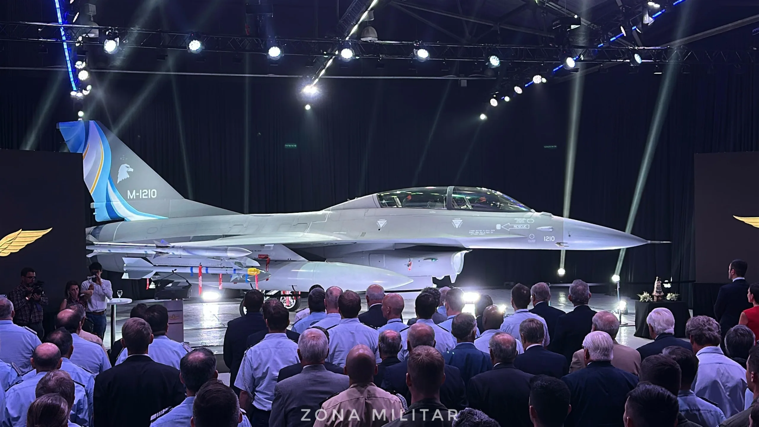 Coverage - The Argentine Air Force officially presented its first F ...