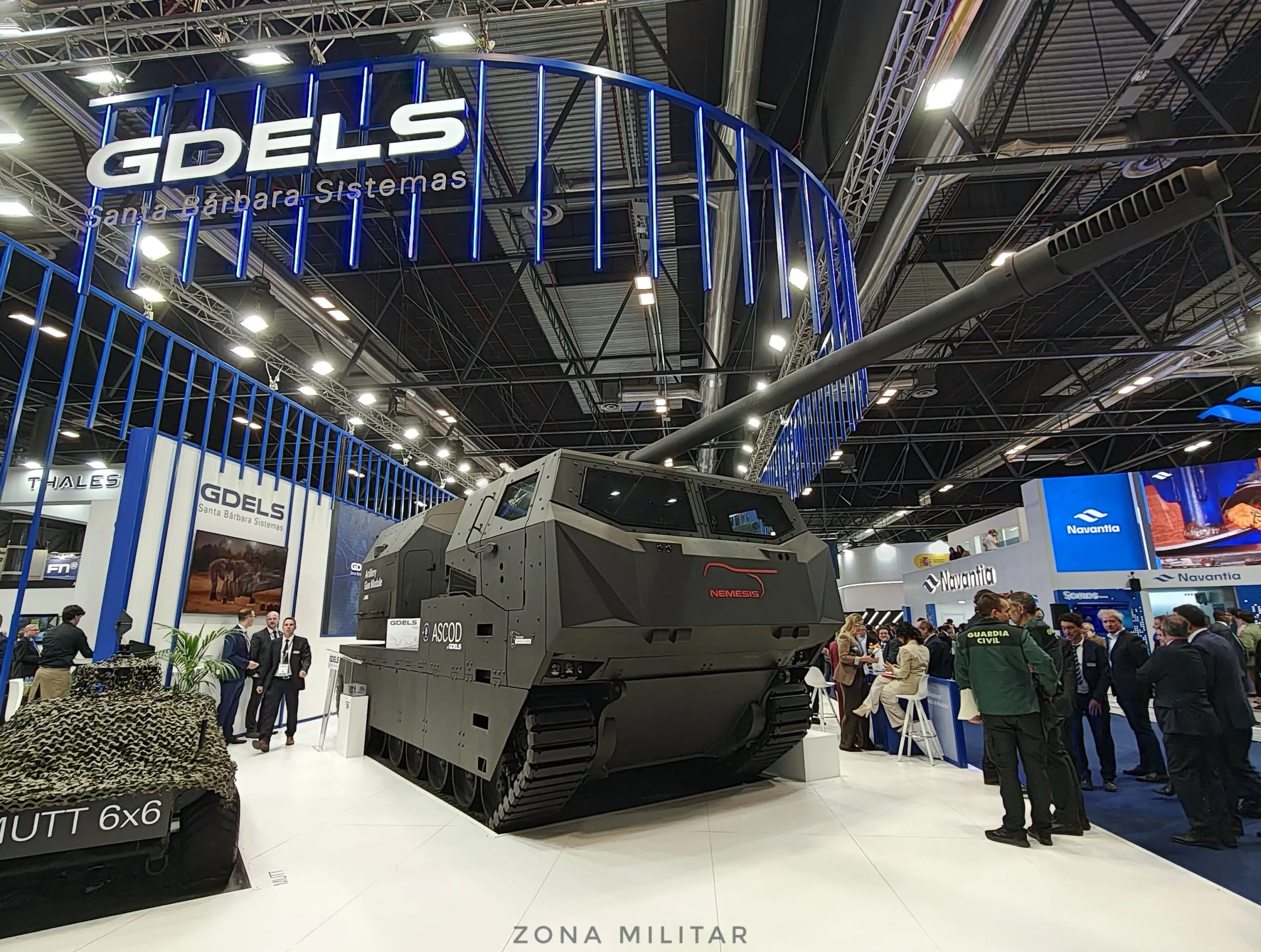 ZM en FEINDEF - Día 1 de la Feria Internacional de Defensa y Seguridad de España, bajo la mirada ...