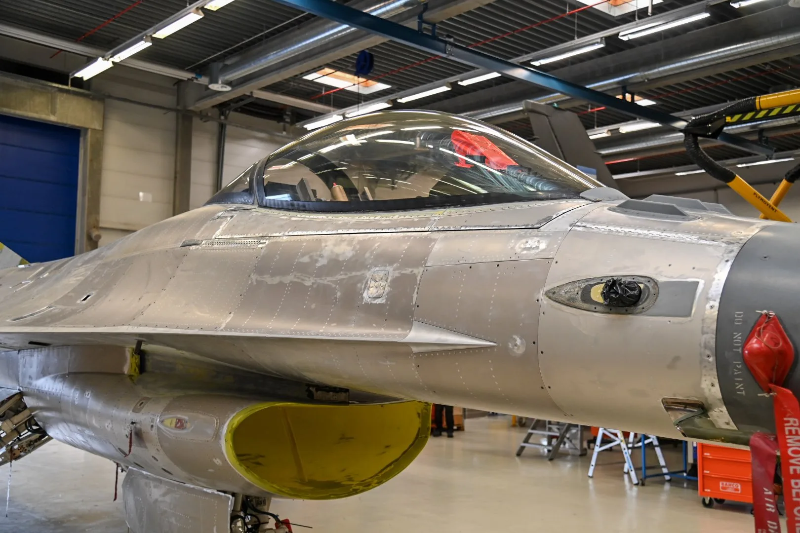 Son registradas las primeras imágenes oficiales de los cazas F-16AM/BM de la Fuerza Aérea ...